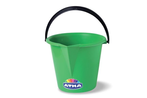 Balde con Pico ATMA en Tienda Inglesa
