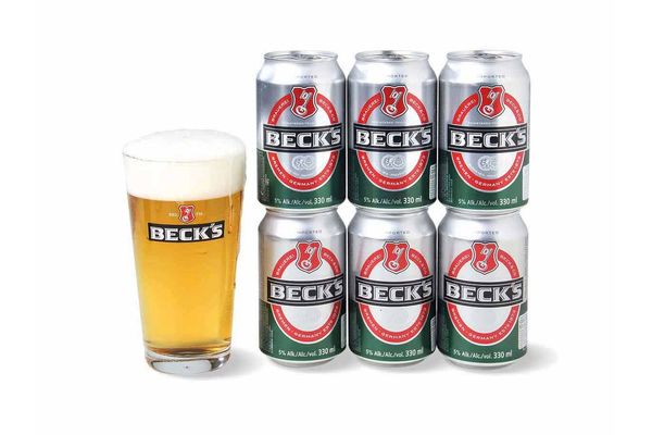 Pack de 6 Cervezas BECKS en Latas de 330 ml + Vaso ¡De Regalo! en Tienda Inglesa