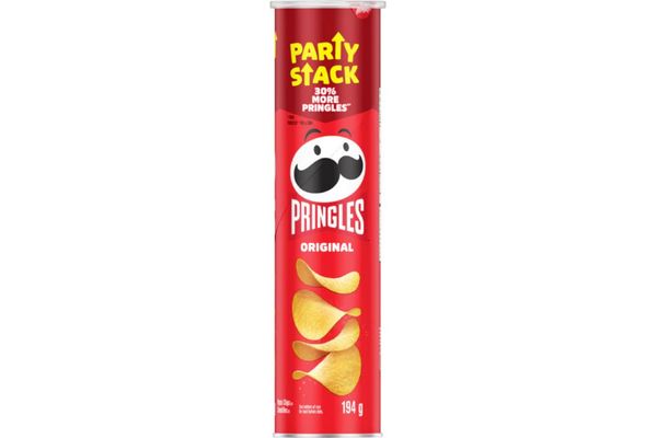 Papas Fritas PRINGLES sabor Original Mega Can 194 gr en Tienda Inglesa