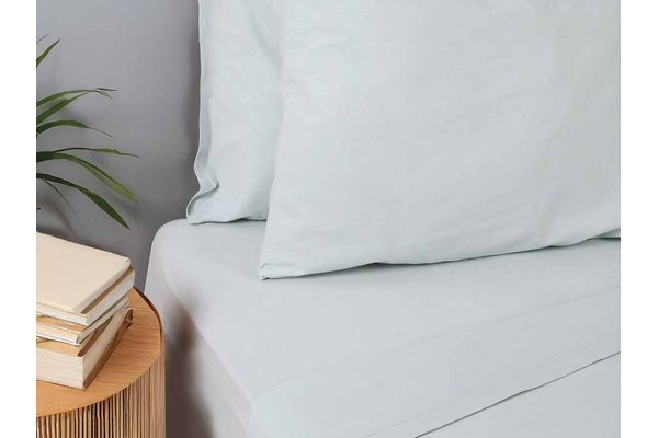 Juego de Sábanas DOHLER Liso Blanco 2 Plazas en Tienda Inglesa